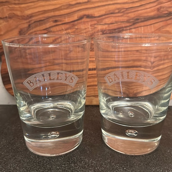 Bailey's Irish Cream | Dining | Baileys Irish Cream New Rare Vintage On ...